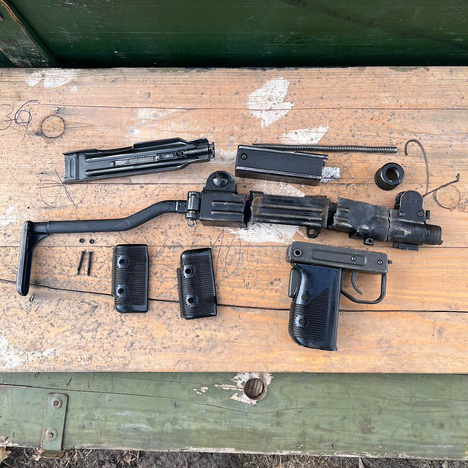 Israeli IMI Mini Uzi Parts Kit (Very Good) - Moka's Raifus