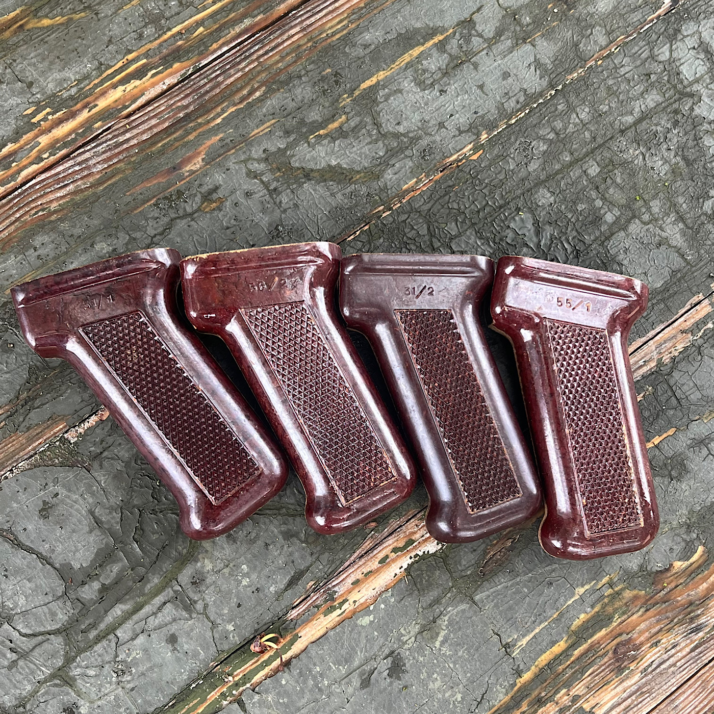 Russian Bakelite Pistol Grip - Moka's Raifus